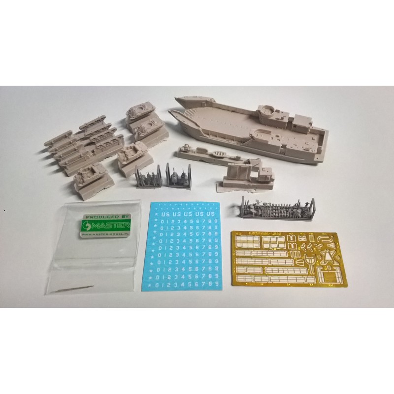 The Ship Model Forum • View topic - New 1/350 LCT(6) from Black Cat Models
