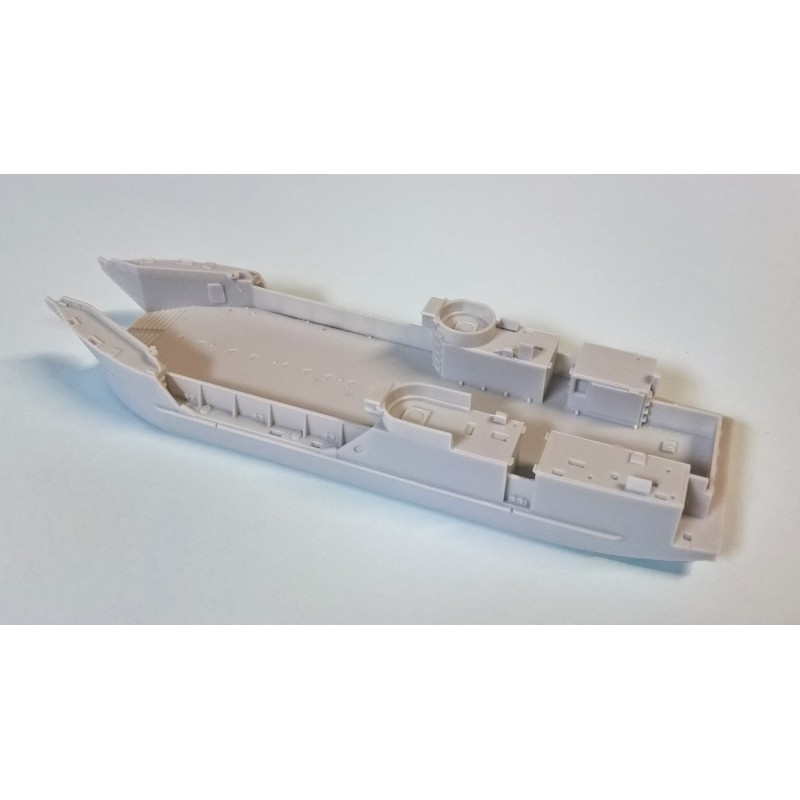 Landing Craft Tank LCT(6)