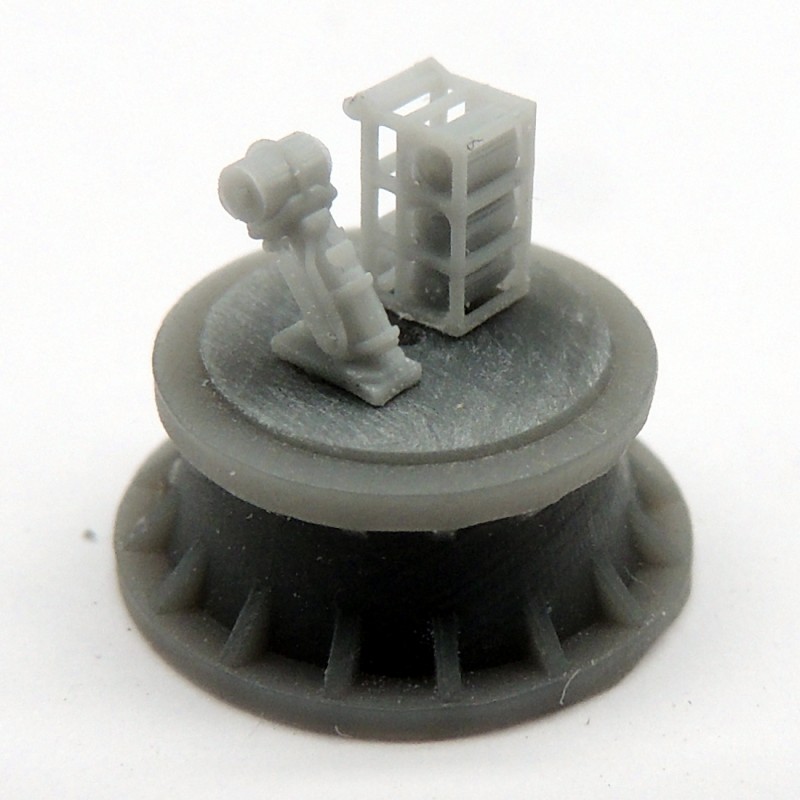 Mk.IV depth charge thrower and depth charges stowage racks (x4)