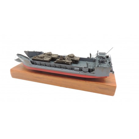 Landing Craft Tank LCT(5)