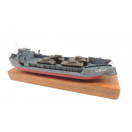 Landing Craft Tank LCT(5)