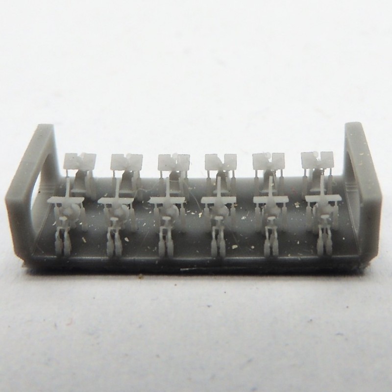 20mm Oerlikon Mk.4 gun (x18)