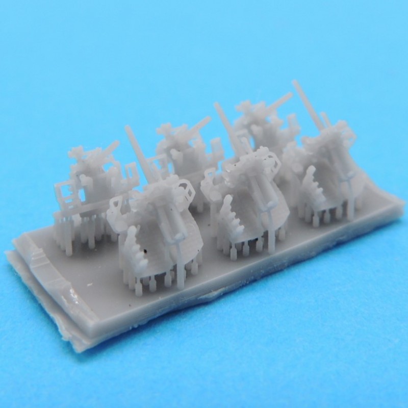 5in./25 Mk.19 gun on platform (x8)