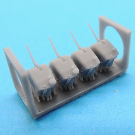 5in./38 Mk.30 gun on close mount single knukle (x4)