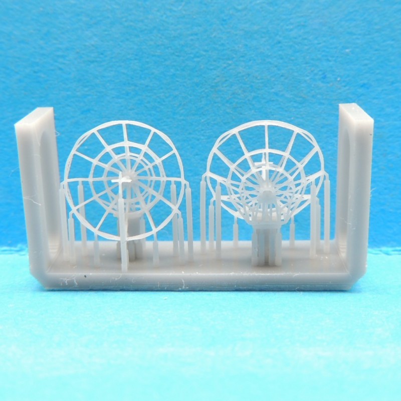 US Navy SK2 radar (x2)