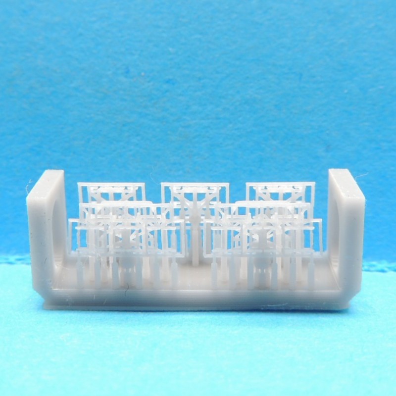 US Navy SC radar (x2) and SC4 radar (x2)