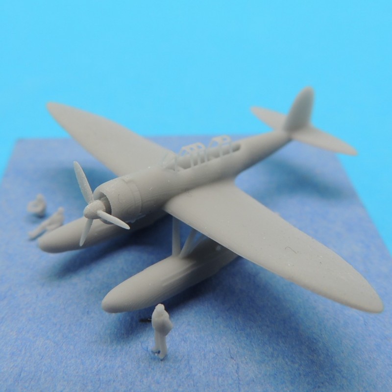 Aichi E13A Jake floatplane with unfolded wings (x1) Quantity x1