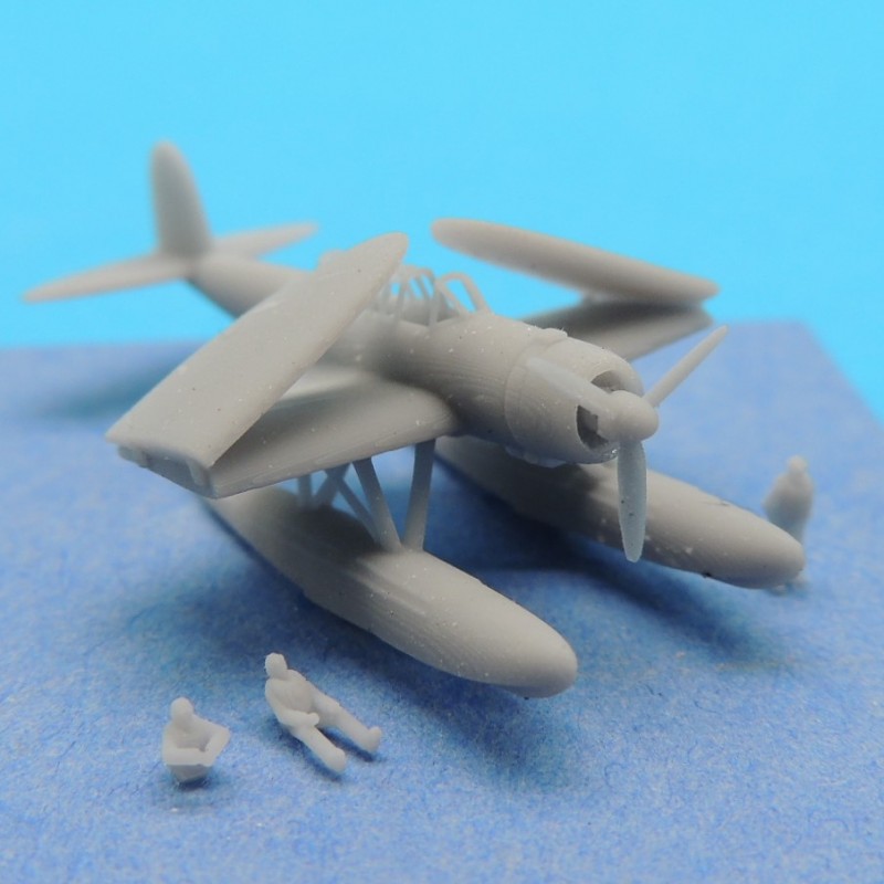 Aichi E13A Jake floatplane with folded wings (x1) Quantity x1