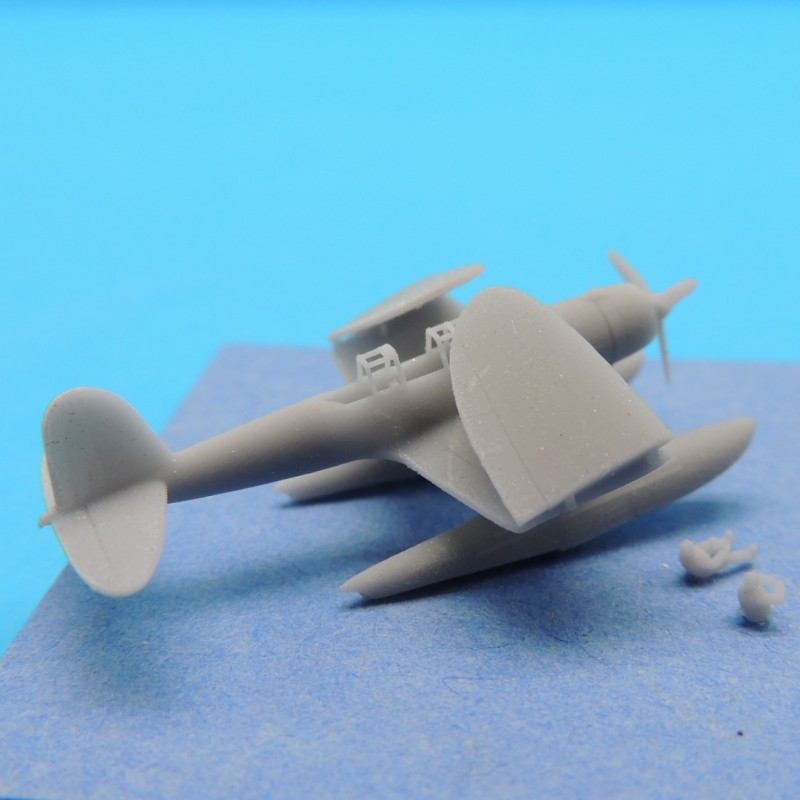 Aichi E13A Jake floatplane with folded wings (x1) Quantity x1