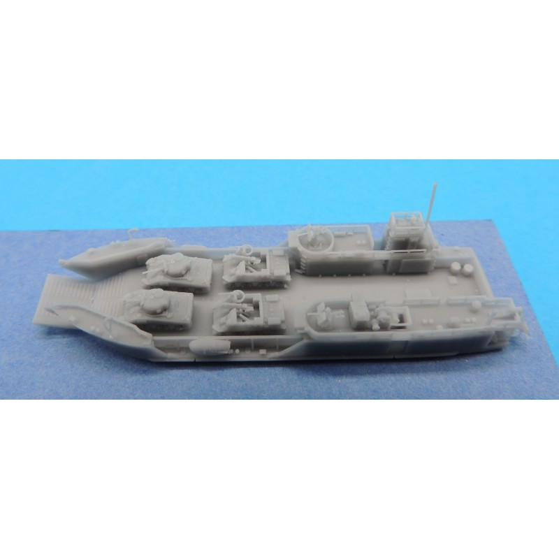 Landing Craft Tank LCT(6)