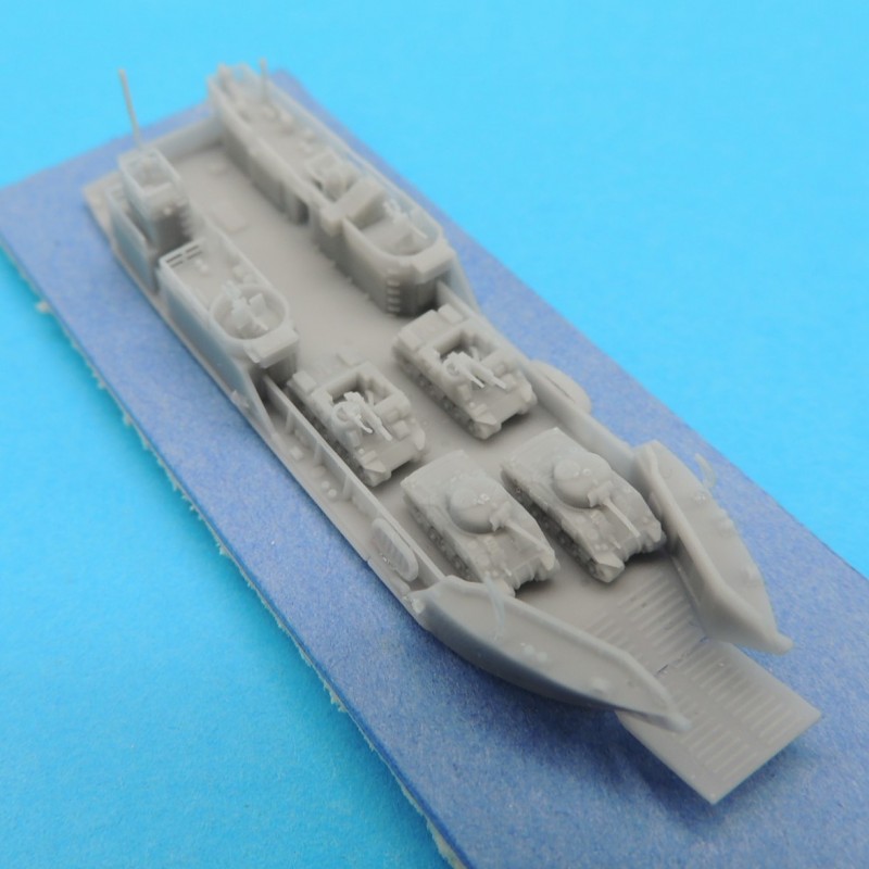 Landing Craft Tank LCT(6)