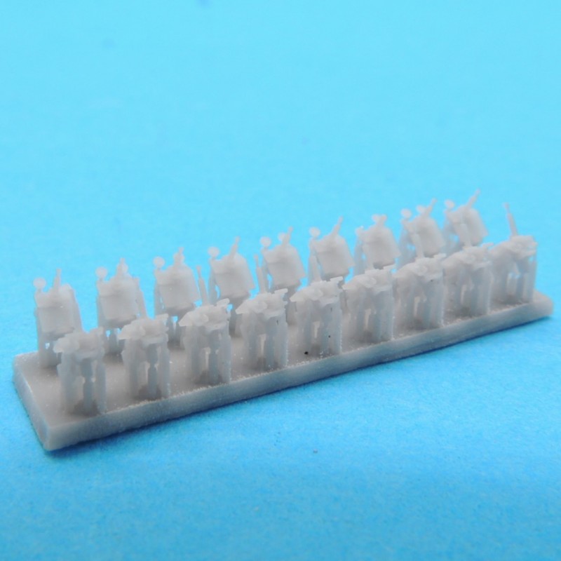 2 pdr. Pom Pom Mk.VIII on single mount Mk.VII (x18)