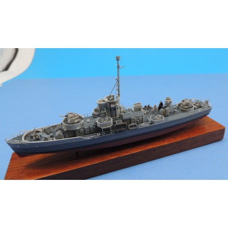 Landing Craft Support Large LCS(L)