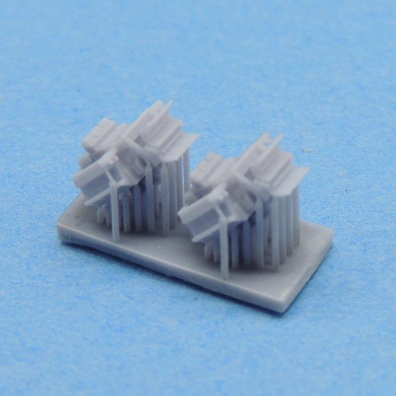 Mark 33 Gun director open roof version, with Mark 4 antenna on front (x2)